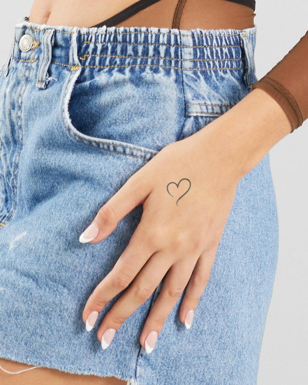 Heart Tattoo Ideas: Designs & Inspiration | Inkbox™ | Semi-Permanent ...